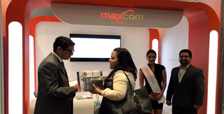 Recibe Maxcom aviso de liquidación del SAT